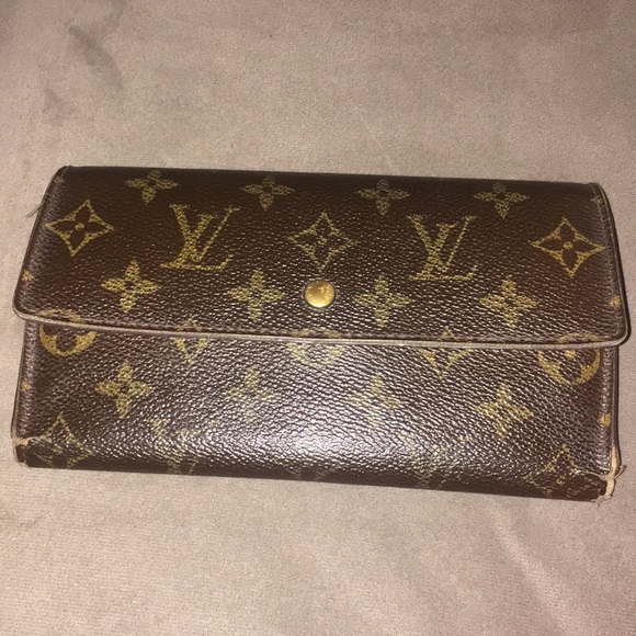Louis Vuitton | Bags | Louis Vuitton Long Wallet | Poshmark
